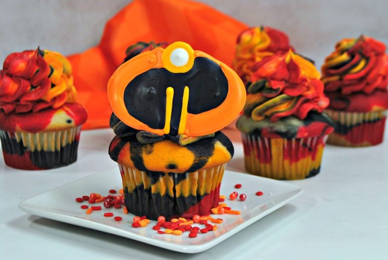 We Can't Stop Drooling Over These Super Incredibles Cupcakes - Redhead ...